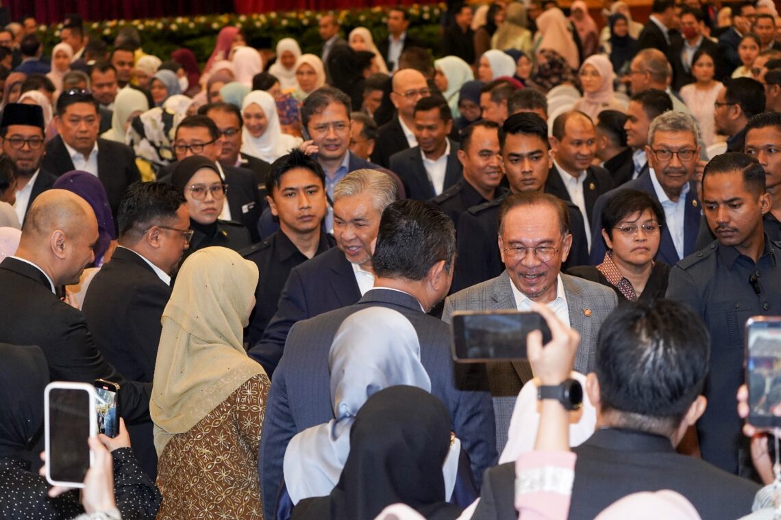 Budi95: Penerima layak dapat RON95 sebanyak 300 liter sebulan - Kosmo Digital