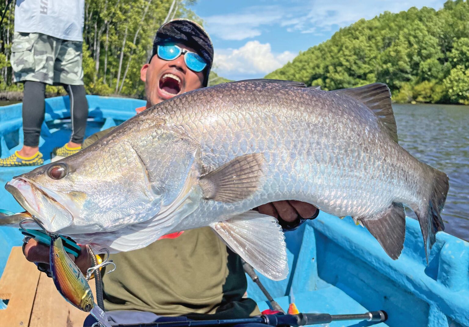 Barramundi 'monster' Papua Barat, Indonesia - Kosmo Digital
