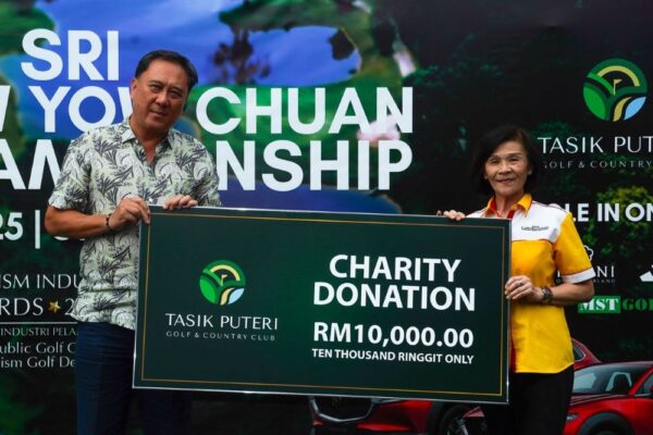 176 pemain berentap di Kejohanan Golf Tan Sri Low Yow Chuan di TPGCC ...