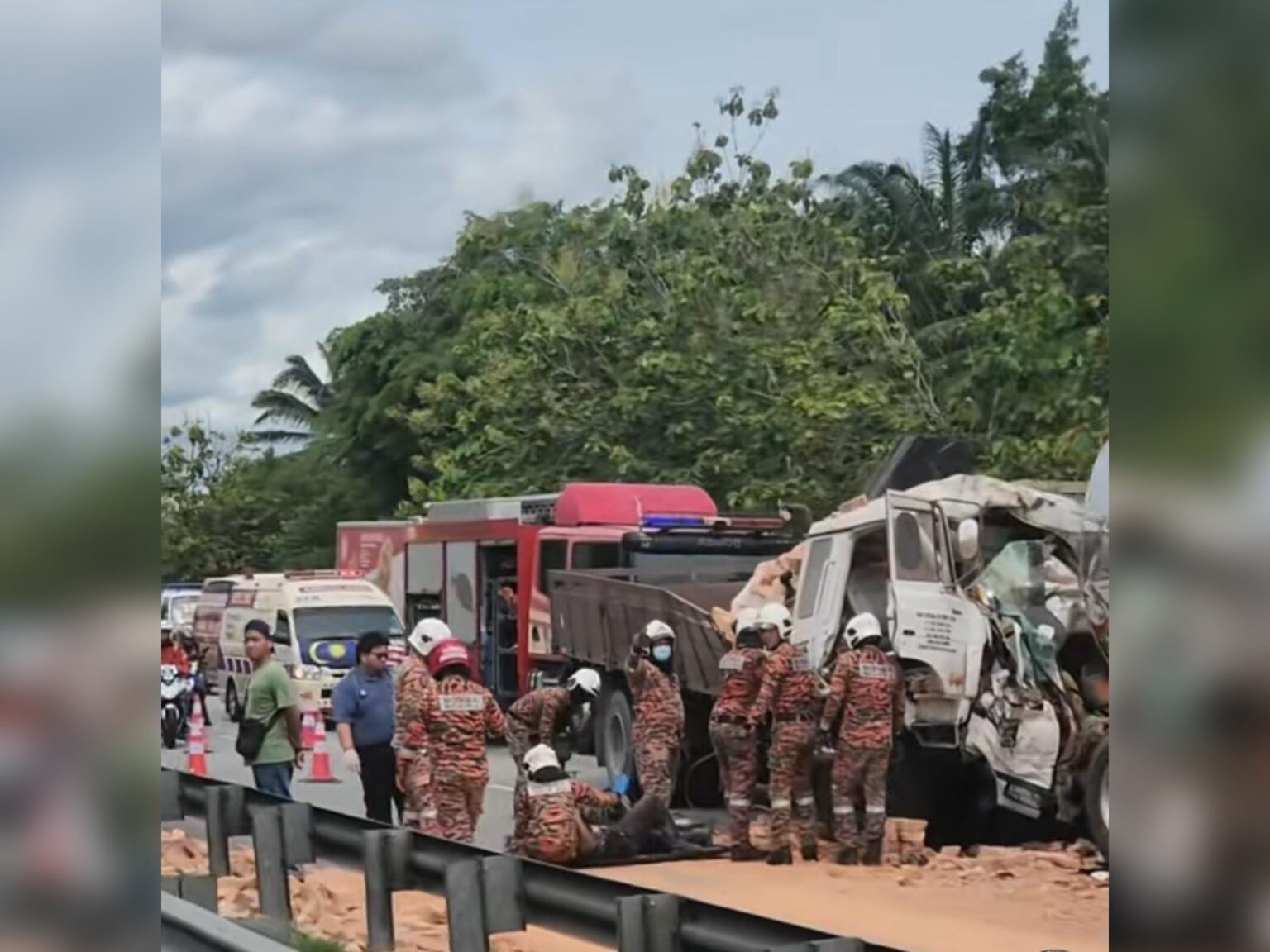 Warga emas maut tersepit hampir sejam - Kosmo Digital