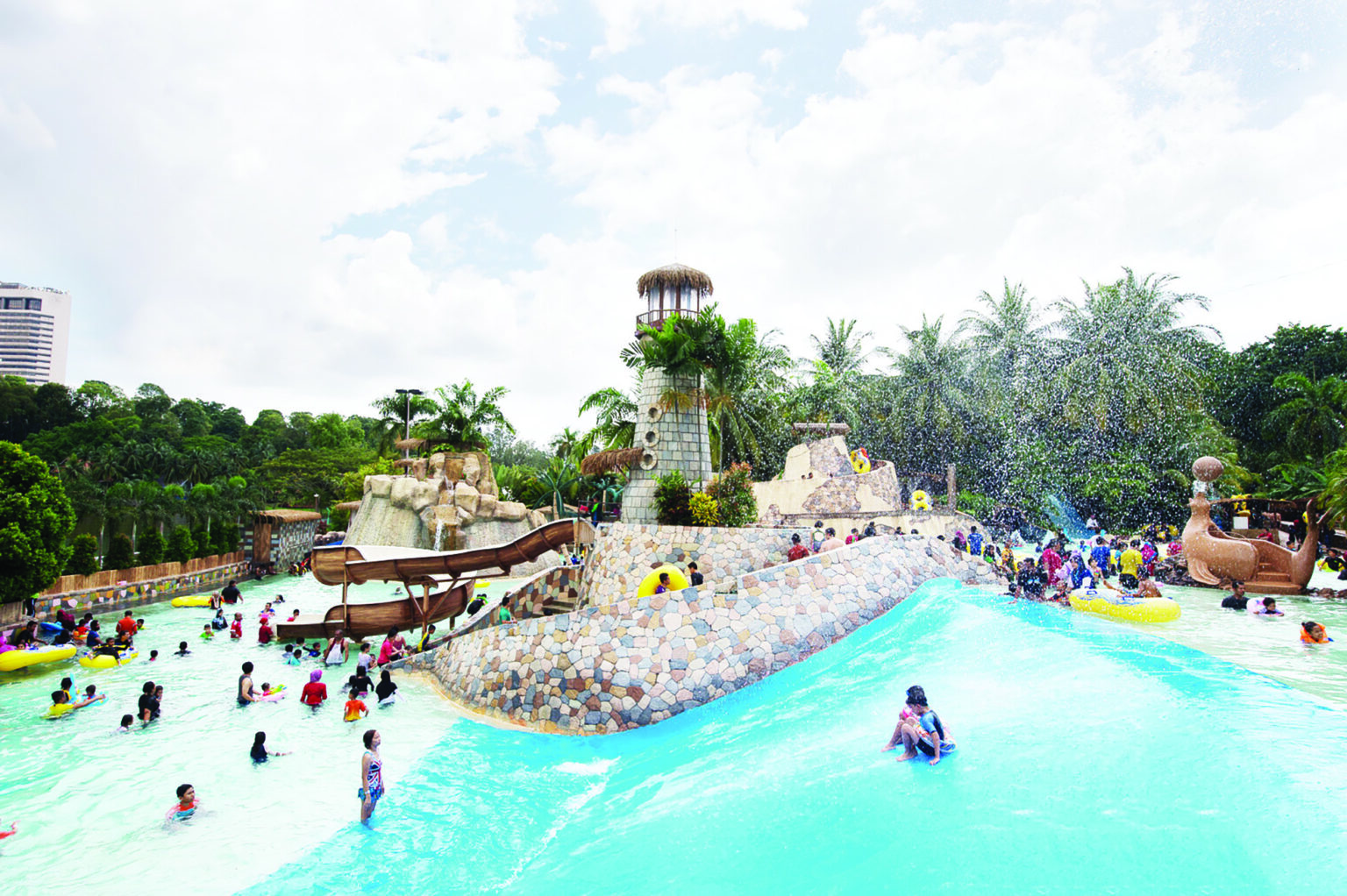 Wet World tawar pakej menarik rai ulang tahun ke-30 - Kosmo Digital