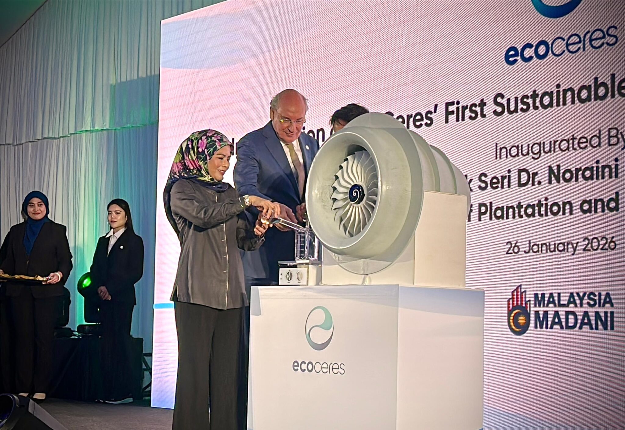 Loji bahan api penerbangan mampan pertama beroperasi di Pasir Gudang ...