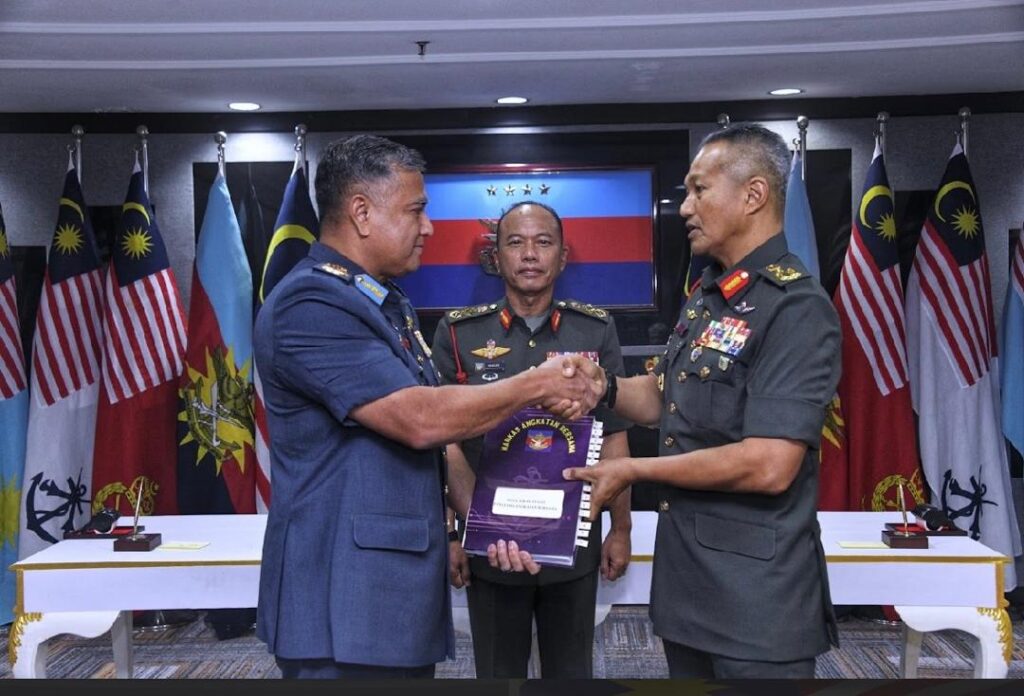 Tengku Muhammad Fauzi terima tugas Panglima Angkatan Bersama ATM ...