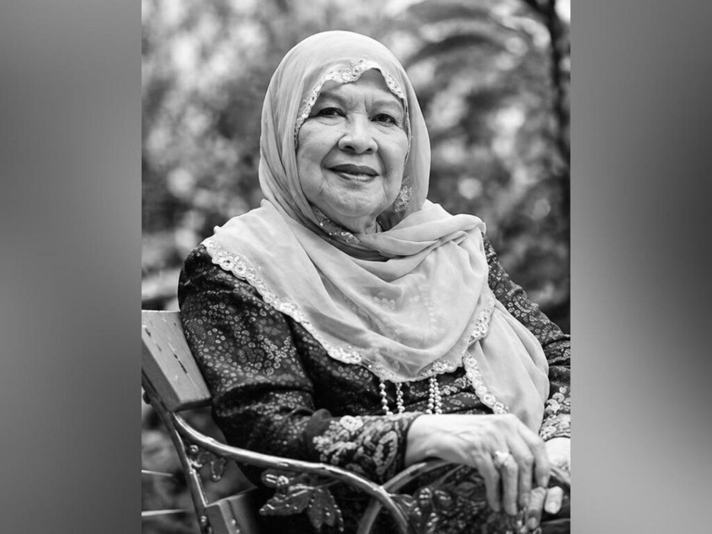 Filem Pontianak lakonan Allahyarham Maria Menado cipta fenomena - Kosmo ...