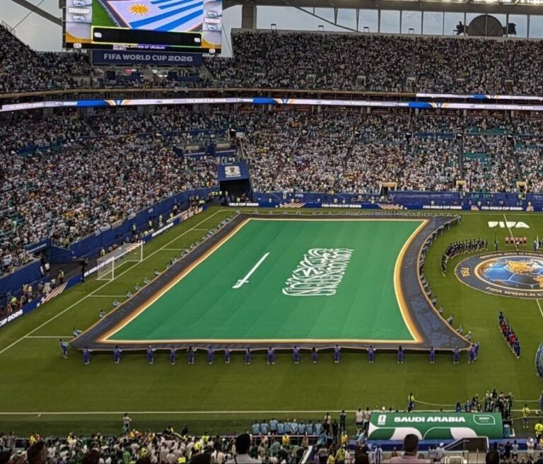 Bendera Arab Saudi 'terapung' di Piala Dunia 2026 - Kosmo Digital